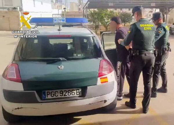 Lo Pagán Couple Robbed at Gunpoint - The Leader - The No. 1 Spanish ...